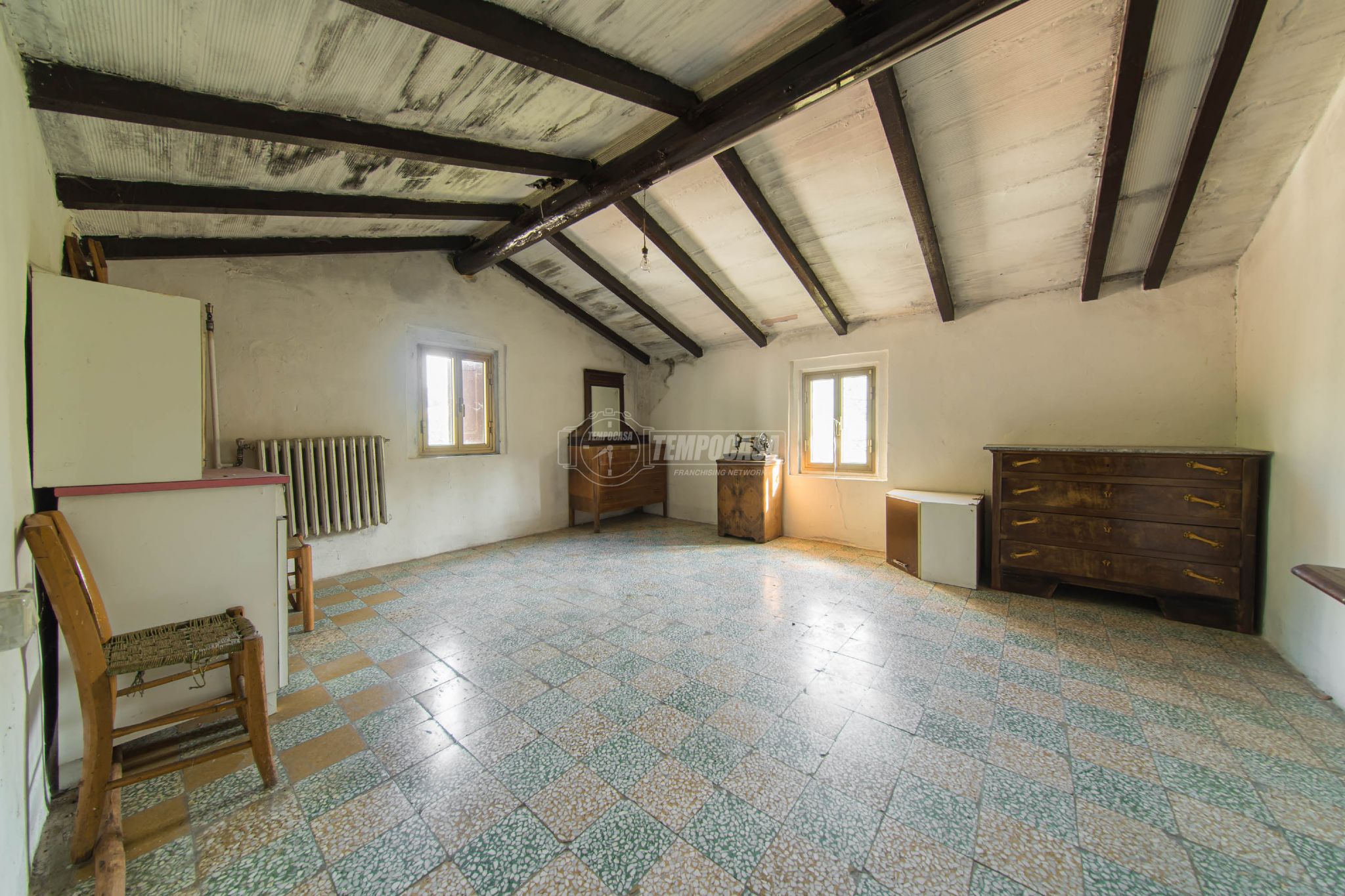 Casa indipendente in Vendita a Zocca | Euro 96.000 | Mq 215 | Tempocasa