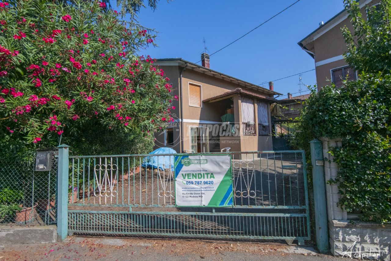 Casa indipendente in Vendita a Modena | Euro 247.000 | Mq 161 | Tempocasa